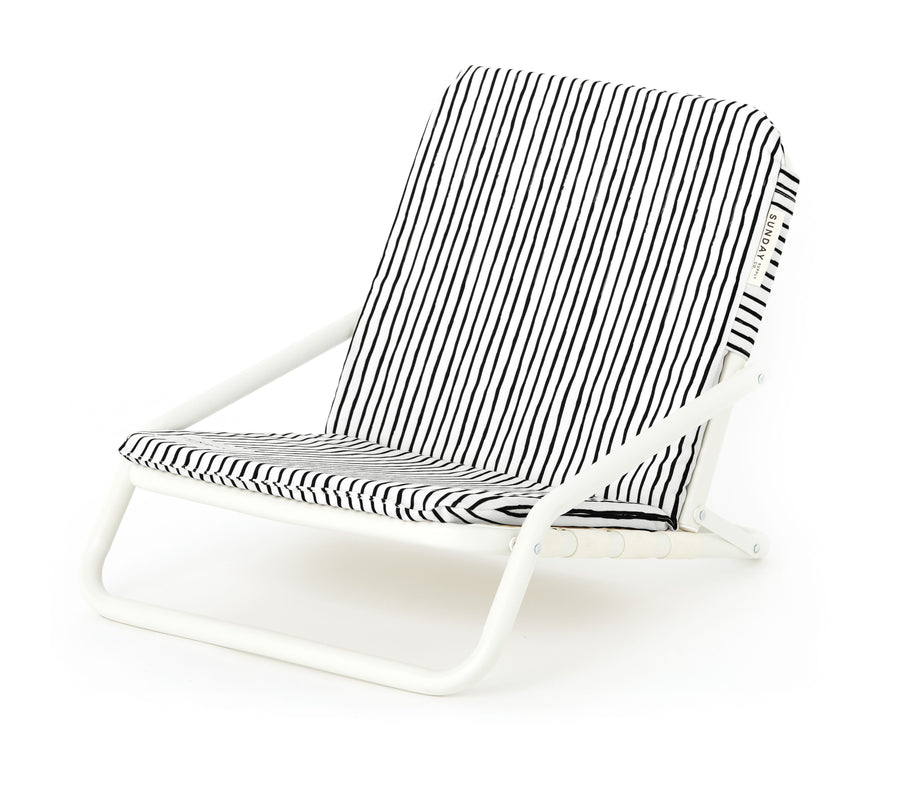 Natural Instinct Beach Chair: Durable, Lightweight, Easy to Carry ...